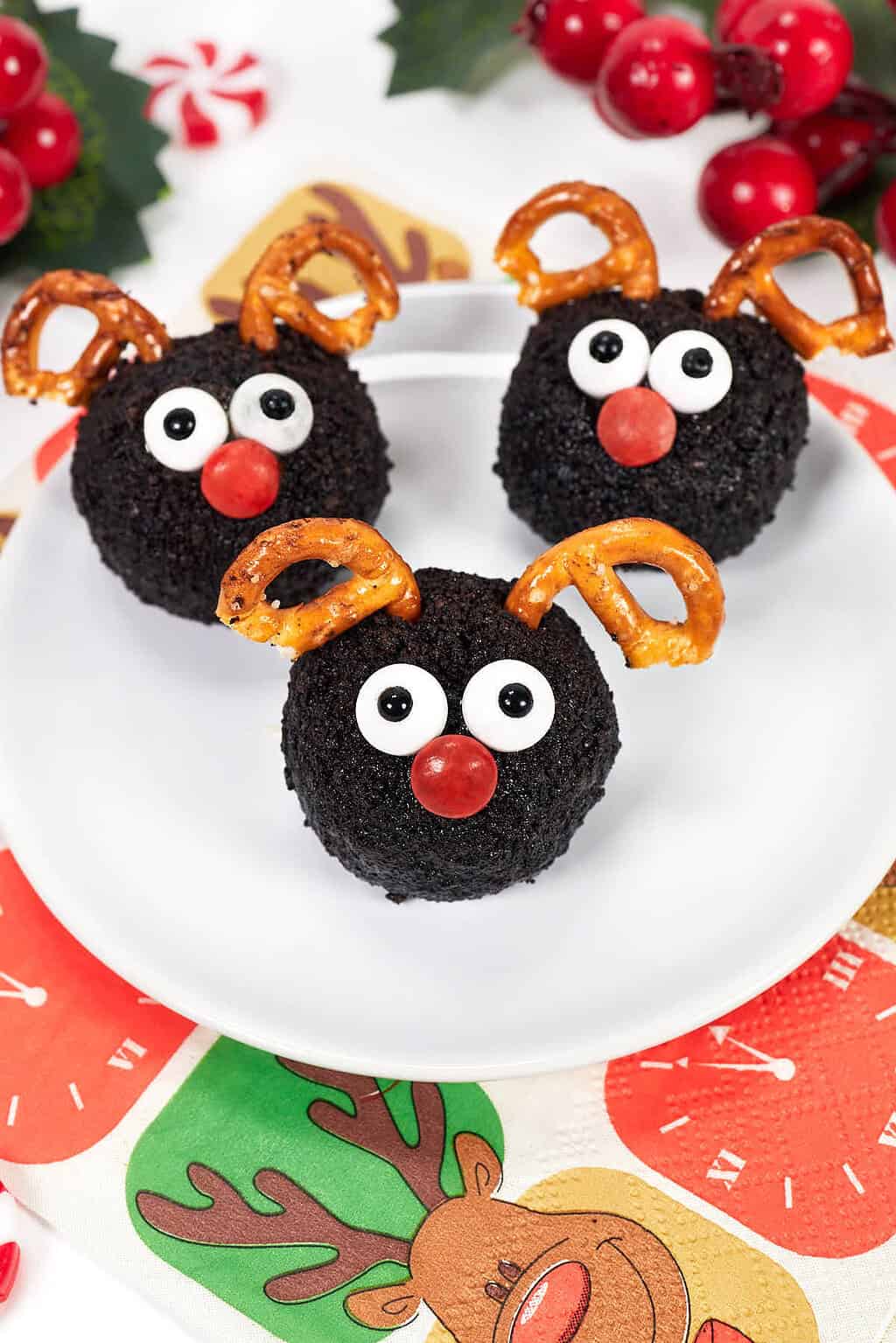 17 Adorable Christmas Food Crafts To Make With Your Kids | Bump To Busy ...